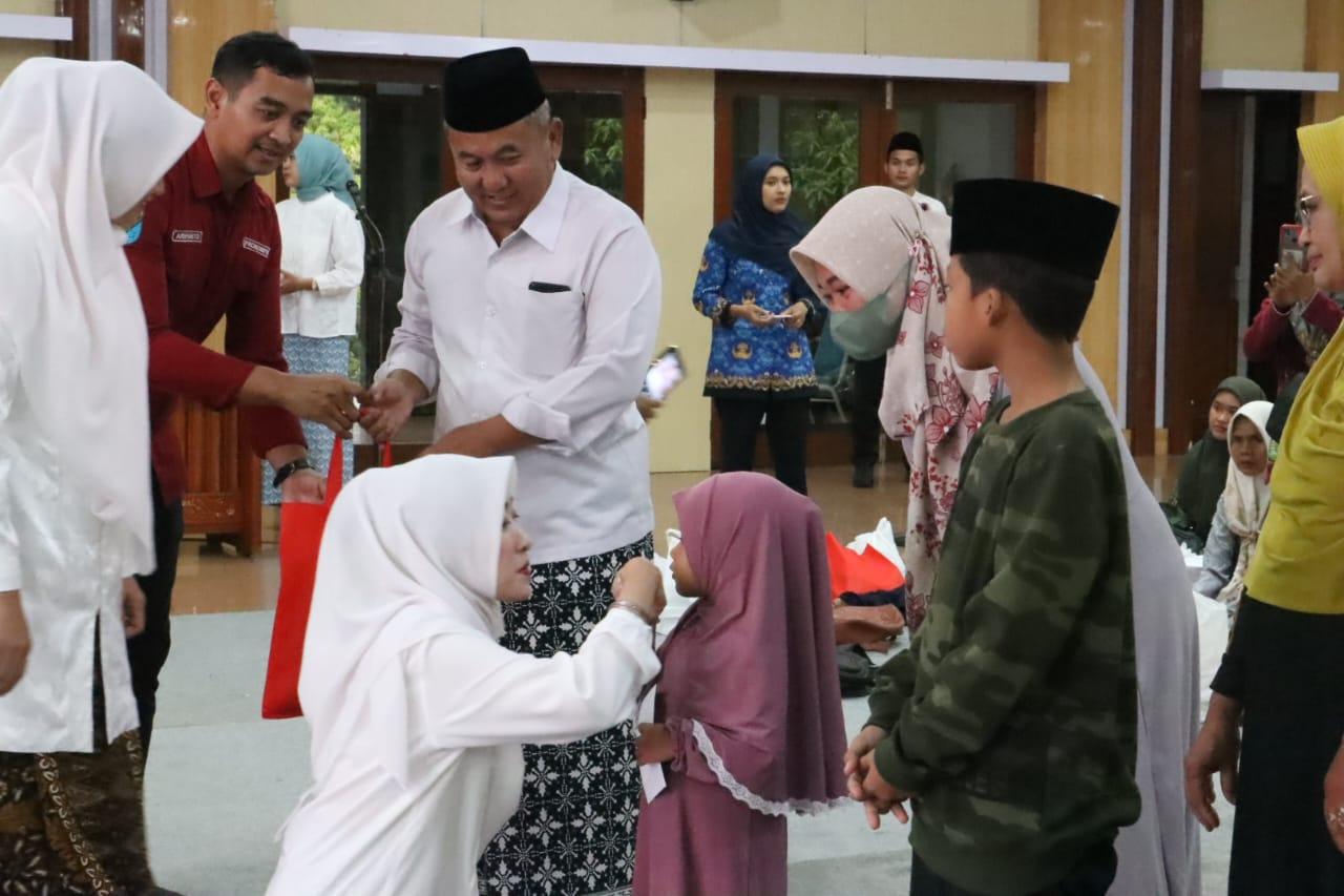 Puncak Giat Ramadan, PKK Santuni 540 Anak Yatim Piatu